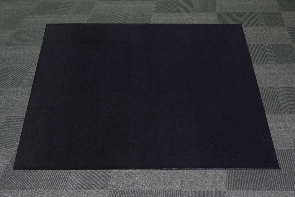 Plain Black Mat 85cm x 115cm - Self Image